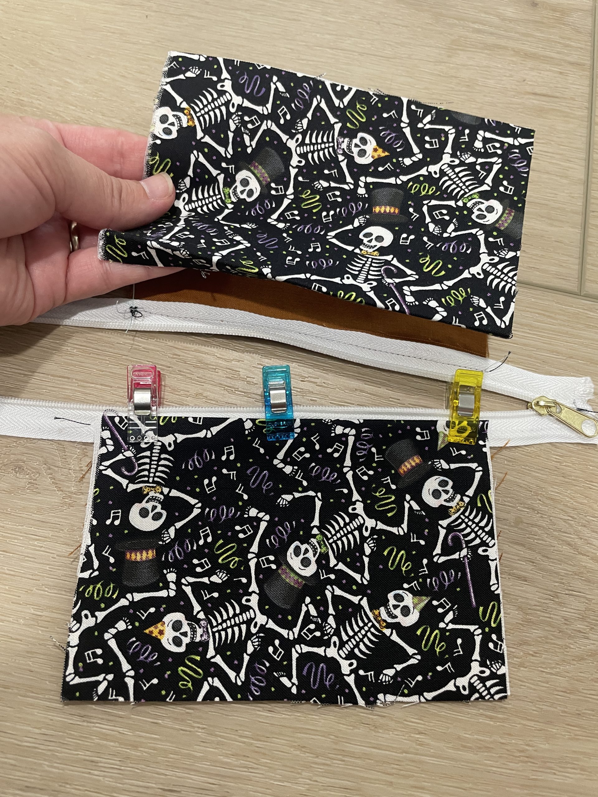 Spooky Halloween Zipper Keychain Pouches – Lindsay Sews